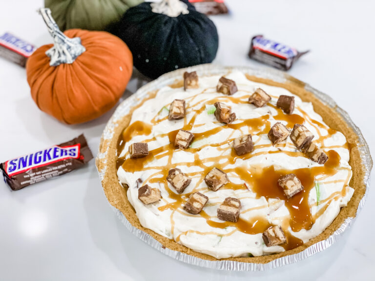 Snicker Caramel Apple Pie – This Is How We Bingham